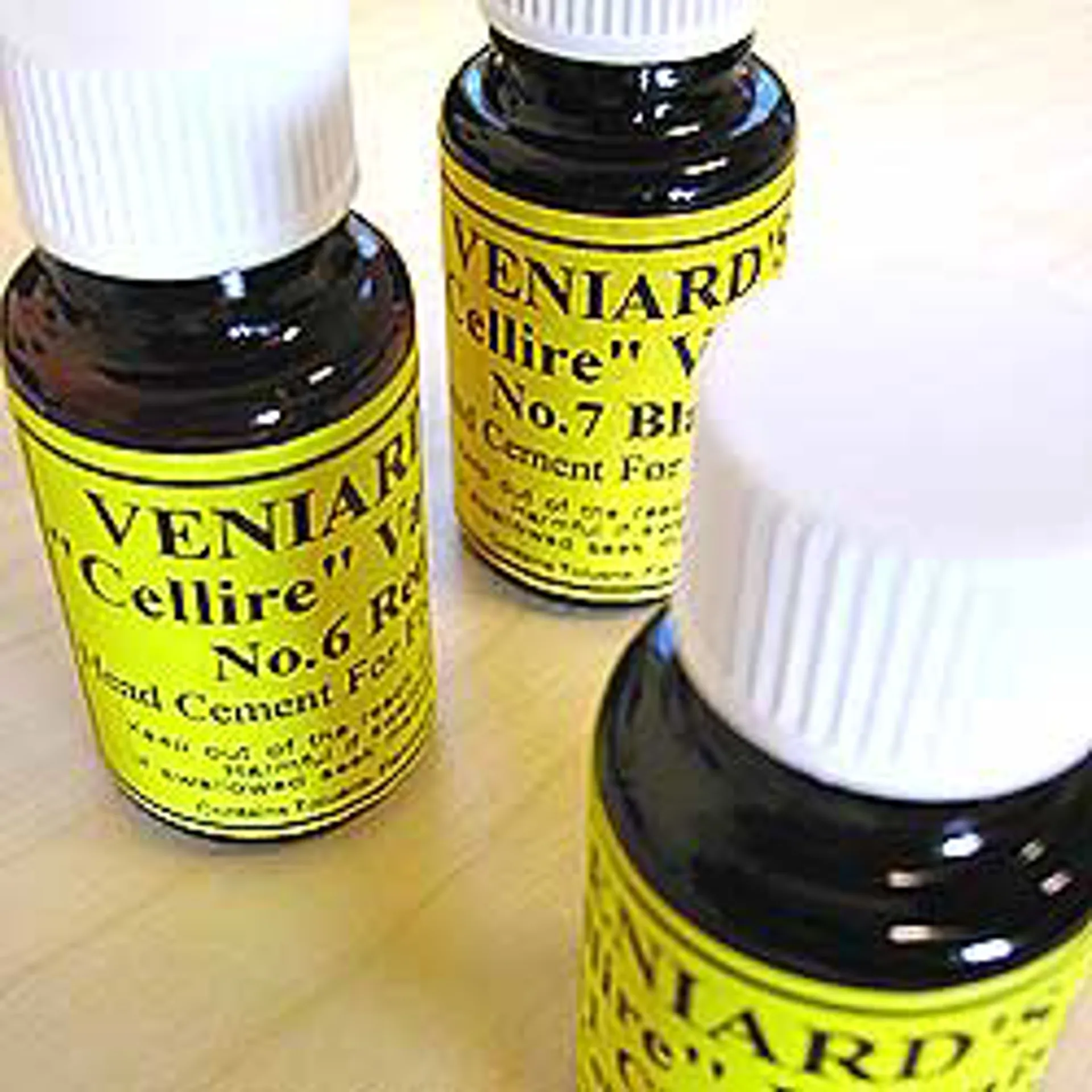 Veniards High Quality Varnish